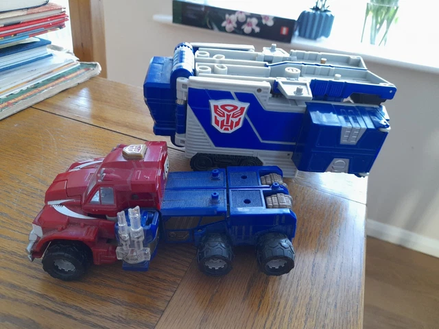 TRANSFORMERS ARMADA OPTIMUS Prime 2001 Hasbro Takara EUR 22,95 ...