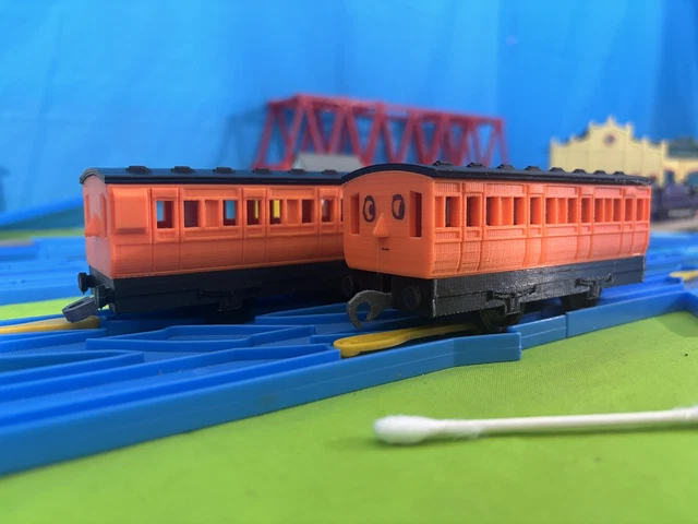 THOMAS TRACKMASTER 3D Printed Long Annie & Clarabel Set $20.96 ...