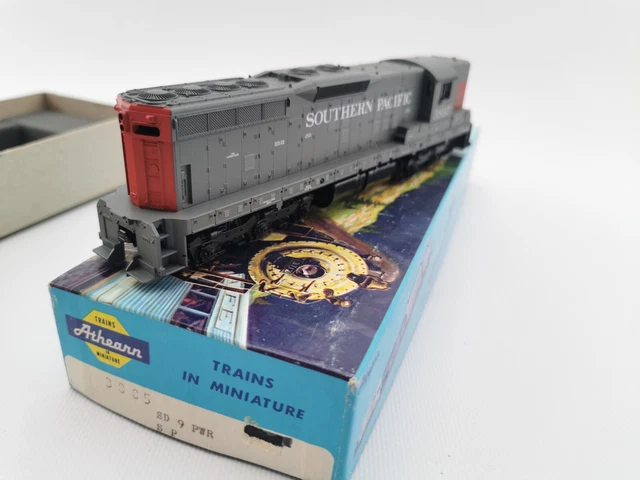 ATHEARN NO. 3005 ÉCHELLE HO MOTRICE DIESEL SD-9 N°3897 SOUTHERN PACIFIC ...