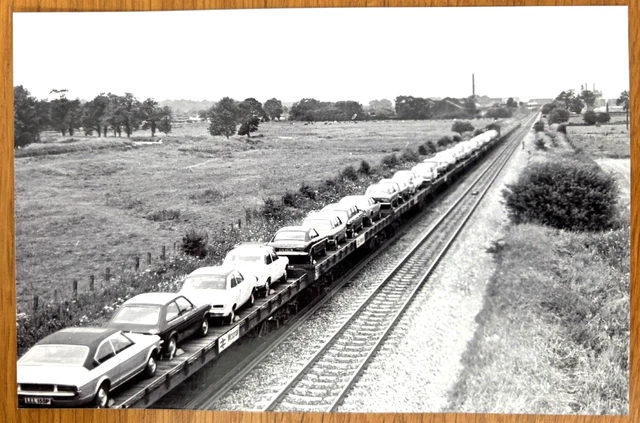 BRITISH RAIL MOTOR Rail Motorrail - cars on train - vintage 1960/70's £ ...