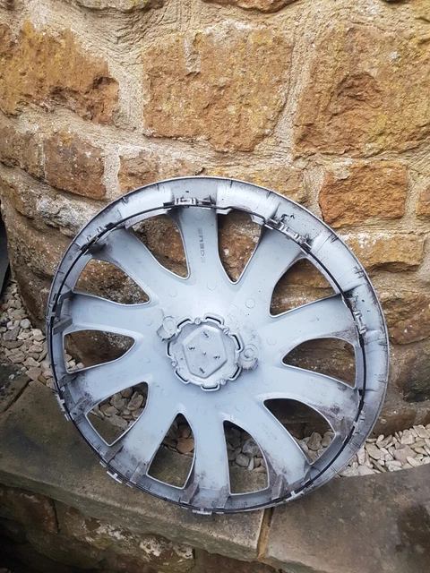 GENUINE RENAULT TRAFIC 16" Inch Hubcap Wheel Trim £20.00 - PicClick UK