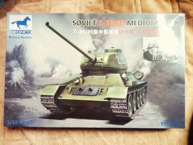 BRONCO SOVIET T-34/85 MEDIUM TANK 1/32 SCALE Plastic el Kit1/35 Tank ...