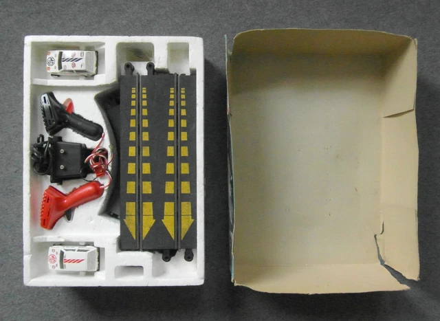 SCALEXTRIC AUSTIN ROVER CLASS CHAMPIONSHIP vintage MG Metro BOXED SET ...