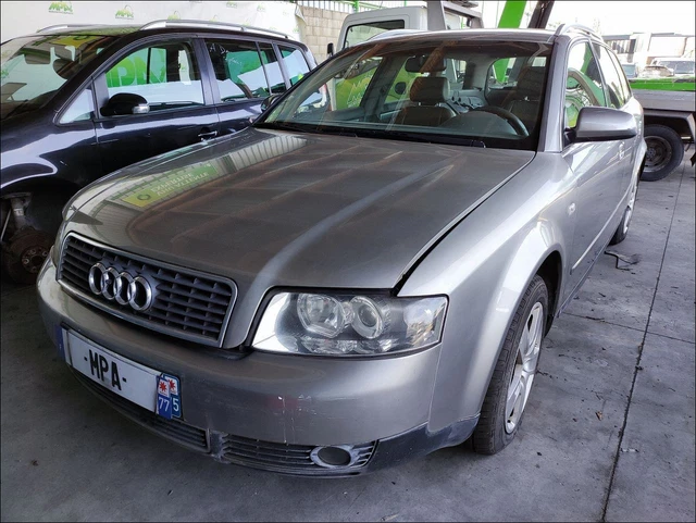 POMPE ALIMENTATION CARBURANT Audi A4 Ii Avant (8E) Phase 1 5P 8E0919051 ...