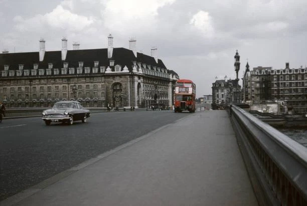 LONDON COUNTY HALL from Westminster Bridge on September 3, i - 1963 Old ...
