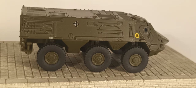AUS 48729 FUCHS Transportpanzer 4MFOR Bundeswehr Märklin 1:87 Military ...