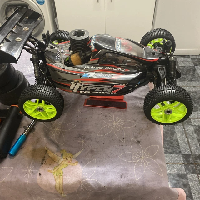 HYPER 7 RUNS Well clean new wheels transmitter +receiver included Not ...
