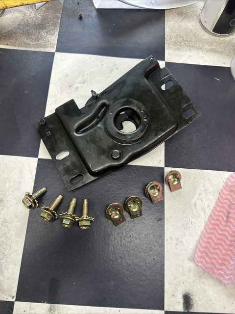 FORD GENUINE BONNET Safety Catch Striker Plate Xt Xw Xy Xa Xb Falcon ...