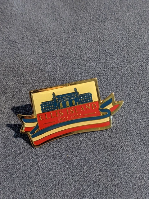 VINTAGE LAPEL PIN (A34) Enamel Ellis Island 1892-1992 $9.00 - PicClick CA