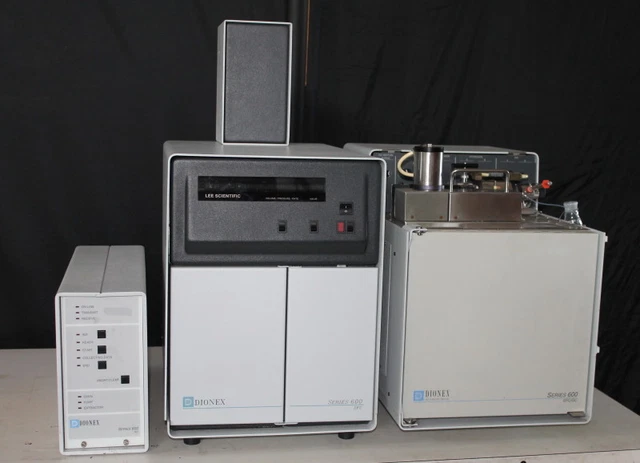 GAS CHROMATOGRAPH, HPLC, SFC/GC Oven, SFC Pump, ACI, System 600 Dionex ...