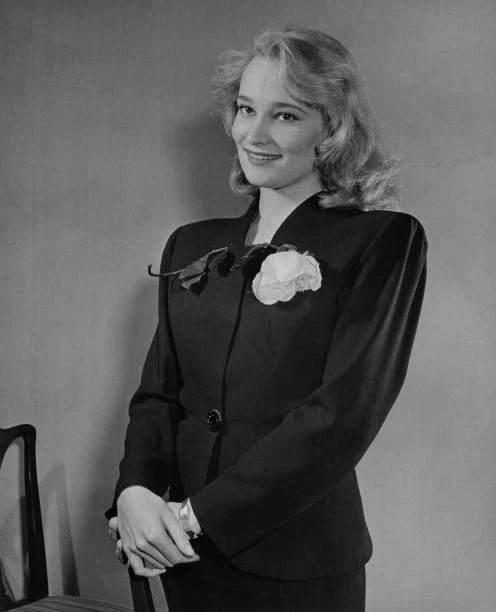 AMERICAN ACTRESS CONSTANCE Dowling 1944 Old Photo $9.00 - PicClick AU