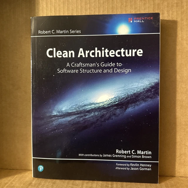 CLEAN ARCHITECTURE: A Craftsman's Guide to Software Structure and ...
