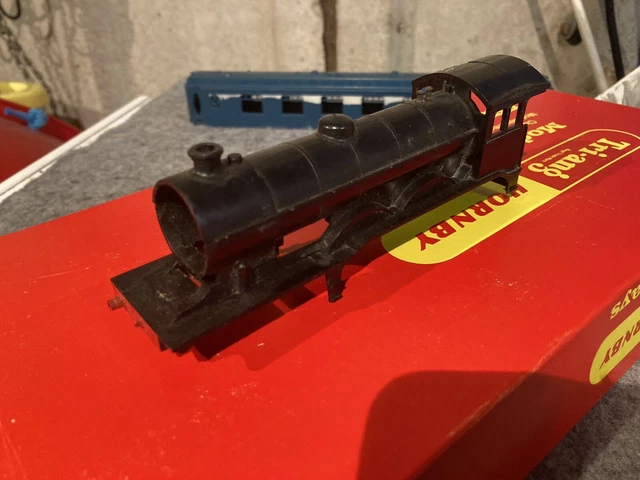 HORNBY TRIANG R150 B12 Class Steam Locomotive Bodyshell 61572 00 Gauge ...