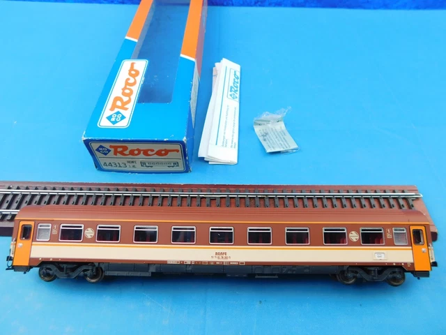 C05 ROCO H0 44313 Personenwagen RENFE Abteilwagen 1. Klasse KKK OVP TOP ...
