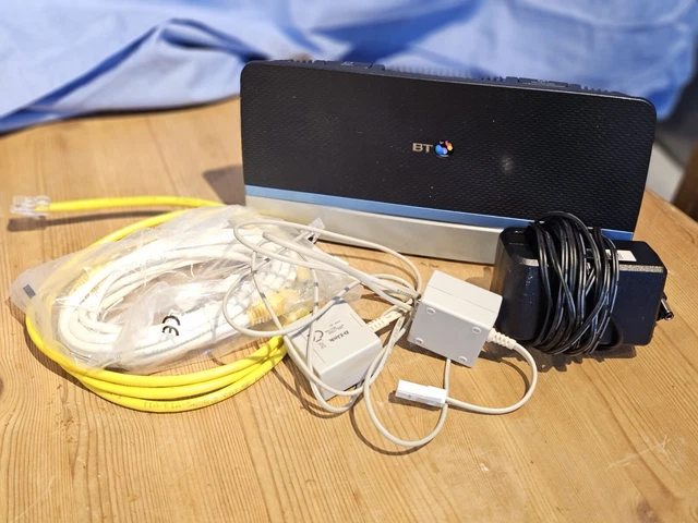 BT HOME HUB 5 Tipo A router CA wireless (con adattatore e cavi) EUR 9 ...