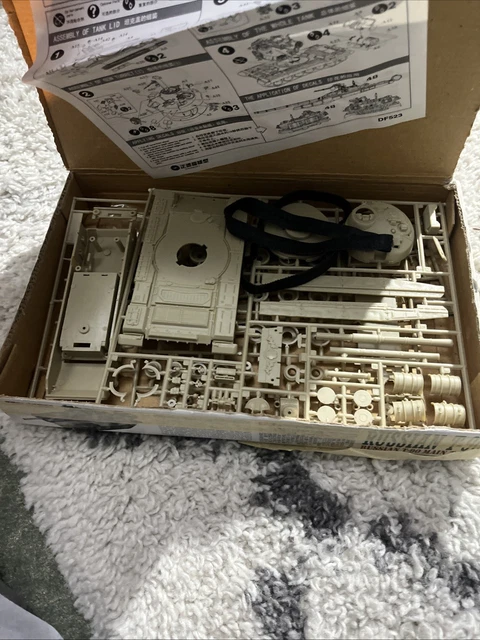 RUSSIAN TANK T-90 Model Kit Opened Not Built £10.80 - PicClick UK