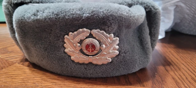 EAST GERMAN NVA DDR Army Officer Military Winter Hat Ushanka Size 57 £ ...