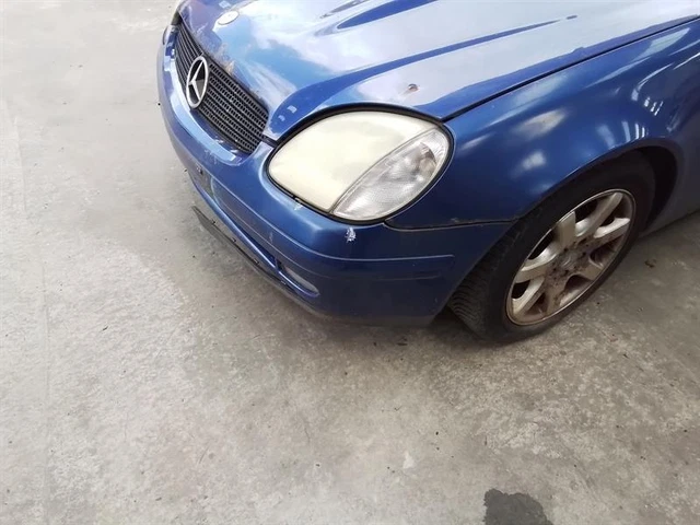 FRONT BUMPER MERCEDES Slk R170 96-04 2 Door Convertible Blue £115.00 ...