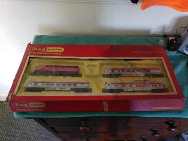 VINTAGE TRIANG HORNBY RS. 101 Transcontinental Streamliner Boxed Train ...