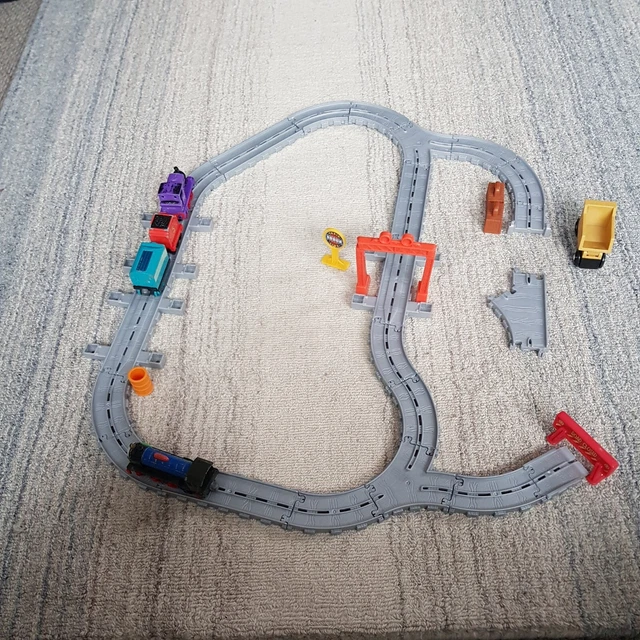 THOMAS THE TANK Engine Small Track Plus Charlie & Hiro Magnetic Trains ...