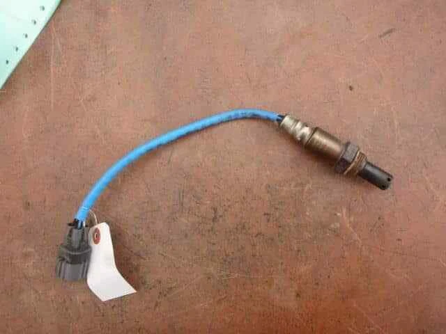 DAIHATSU HIJET 2014 EBD-S321V O2 Sensor 89465B2101 [Used] [PA88302779 ...