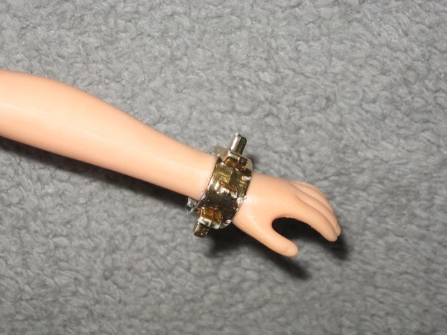 HASBRO VINTAGE JEM & the Holograms Doll Pizzazz Stormer Roxy Misfits ...