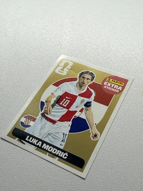 PANINI FIFA WORLD Cup 2026 Extra Sticker Gold Luka Modric Croatia £30. ...
