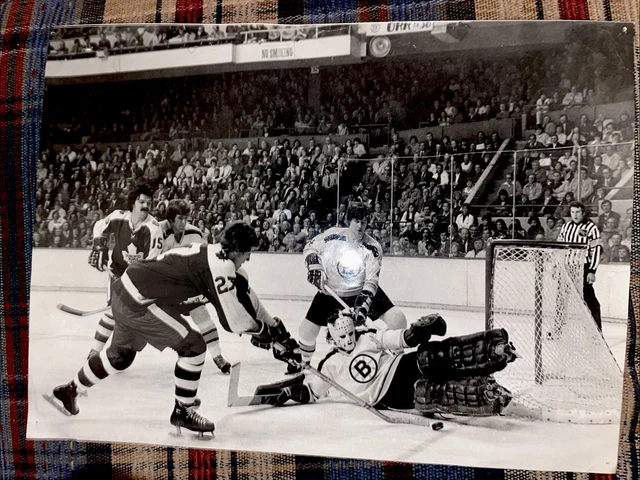 1974 NHL HOCKEY Type 1 Photo Bobby Orr Darryl Sittler Oversized Gilles ...
