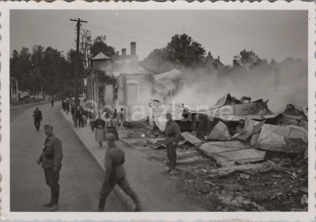 FOTO, WEHRMACHT, STRASSENSZENE in Rudki Polen (MJ-112) EUR 4,90 ...