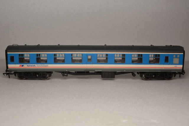 BACHMANN 00 MK1 Open SO Coach Network Southeast NSE 39-057A £26.72 ...
