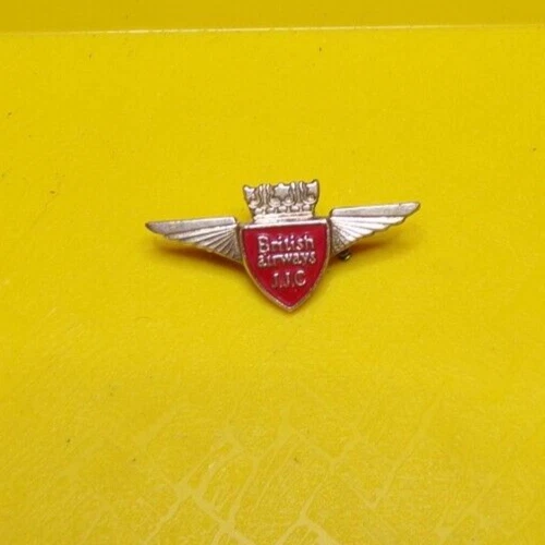 AVIATION JUNIOR JET Club JJC Winged Red Shield Pin Badge, British ...