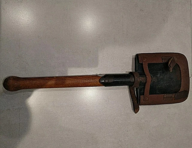 EAST GERMAN/DDR/NVA SOLDIER shovel with webbing belt mounted carry ...