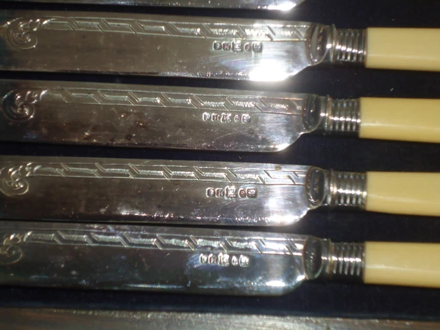 VINTAGE SILVER FLATWARE Set Marked "FH" 24 pieces w/ case $26.33 ...