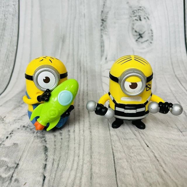 MCDONALD'S 2017 DESPICABLE Me 3 Minions Happy Meal Toys #2 FUSÉE RACER ...