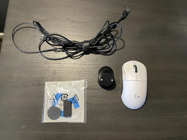 LOGITECH PRO X SUPERLIGHT Wireless Gaming Mouse and Wireless Charging ...