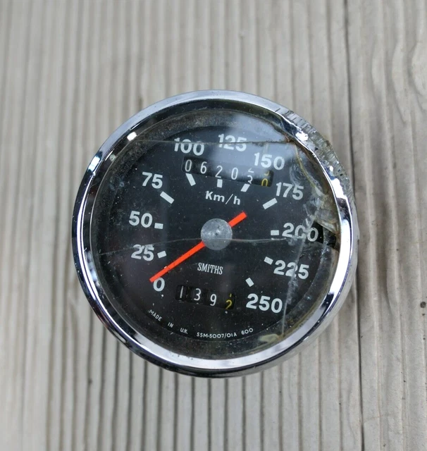SMITHS SPEEDO SPEEDOMETER KMH 1970s BSA Triumph 250 KPH SSM-5007/01A 3 ...