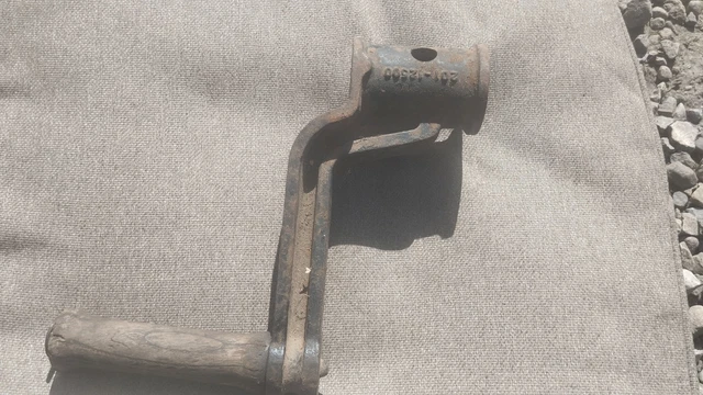 LISTER ENGINE STARTING Handle 1.5" With Drive Paul in Working Order £42 ...