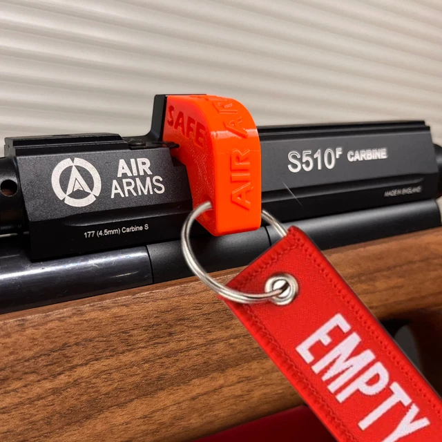 AIR ARMS SAFE Magazine Airgun Safety Flag Empty Chamber Indicator S410 ...