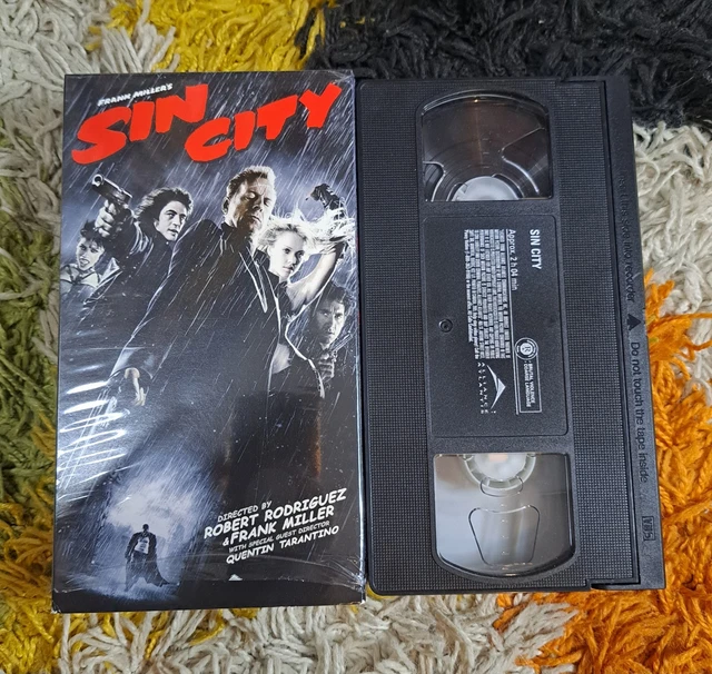 SIN CITY 2005 Frank Miller VHS Release Great Shape Like New $54.95 ...