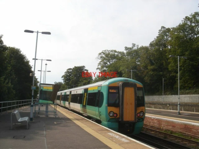 PHOTO 377145 At Preston Park Station On 9Th August 2009 Southern Class ...