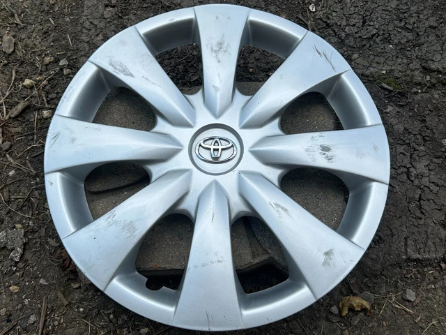 TOYOTA COROLLA 15& Oem Wheel Cover Hub Cap 2009 2010 2011 42621-02060 ...