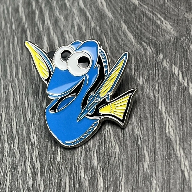 DISNEY TRADING PIN Dory Blue Tang Fish Pixar Finding Nemo Collectible £ ...