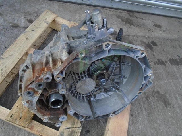 ANTARA A22DM DIESEL F40 6spd Manual Gearbox Ratio 3.89 4WD 55577516 / ...