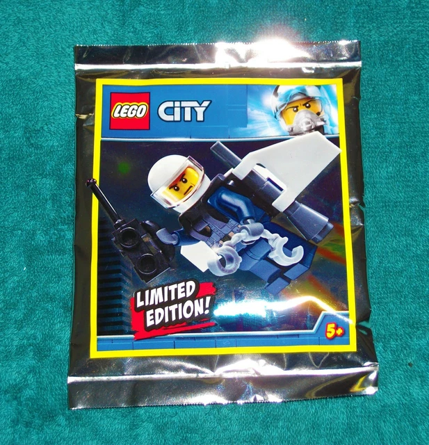 LEGO CITY: POLICE Officer with Jetpack Polybag Set 951904 BNSIP £3.99 ...