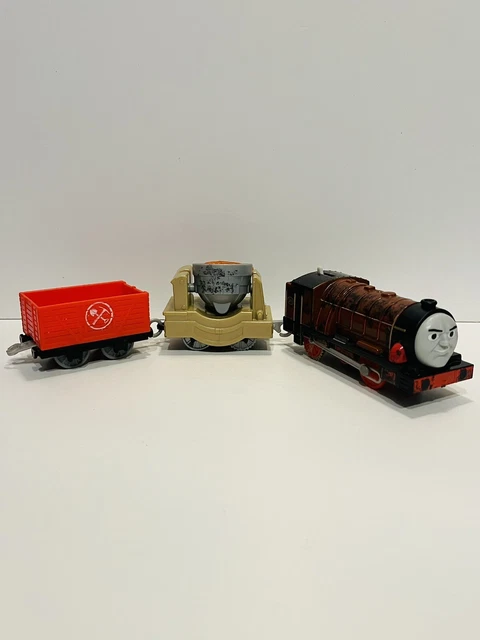 THOMAS AND FRIENDS Trackmaster Hurricane & molten steel Truck £24.99 ...