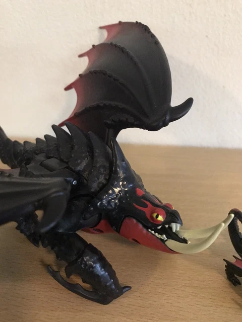 DREAMWORKS HOW TO Train Your Dragon Deathgripper Dragon Modellino 7 ...