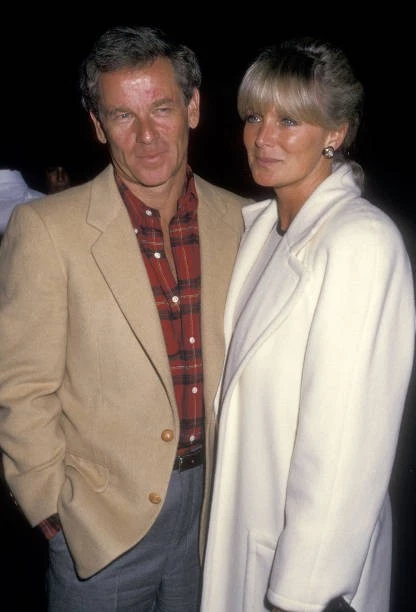 ACTRESS LINDA EVANS boyfriend Richard Cohen on October 24 1987 din- Old ...