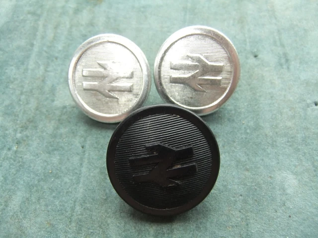 BRITISH RAILWAYS RAIL buttons BR Arrows mixed large obsolete £5.00 ...