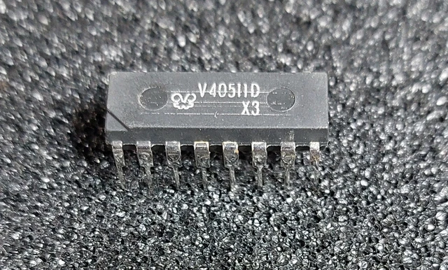 V40511 CMOS BCD auf 7 Segment Decoder EUR 4,35 - PicClick DE