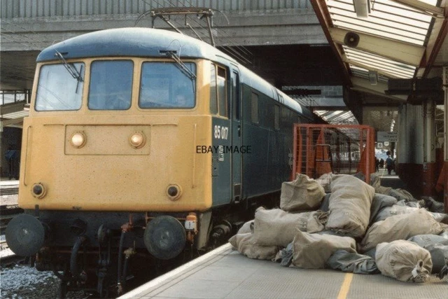 PHOTO CLASS 85 Loco No 85017 At Crewe 1987 £2.35 - PicClick UK